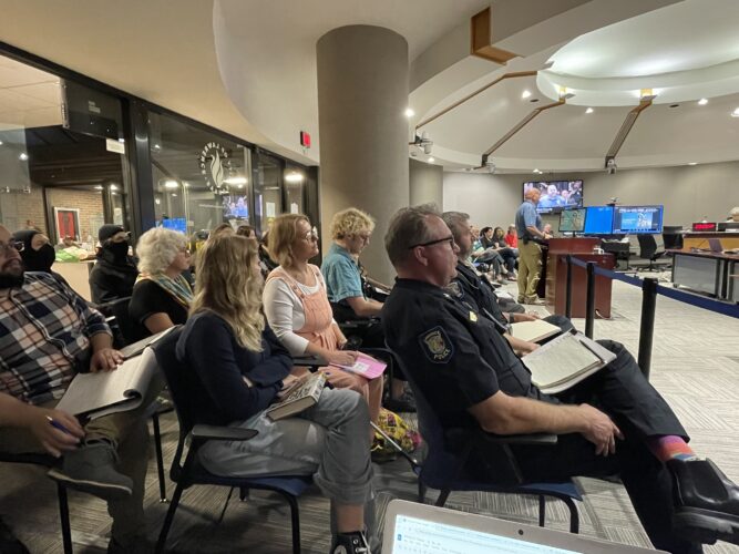 Lawrence police say new Fusus system can make their work more efficient ...